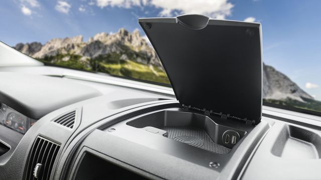 Multimedia | Driving safety & multimedia | Sunlight GmbH